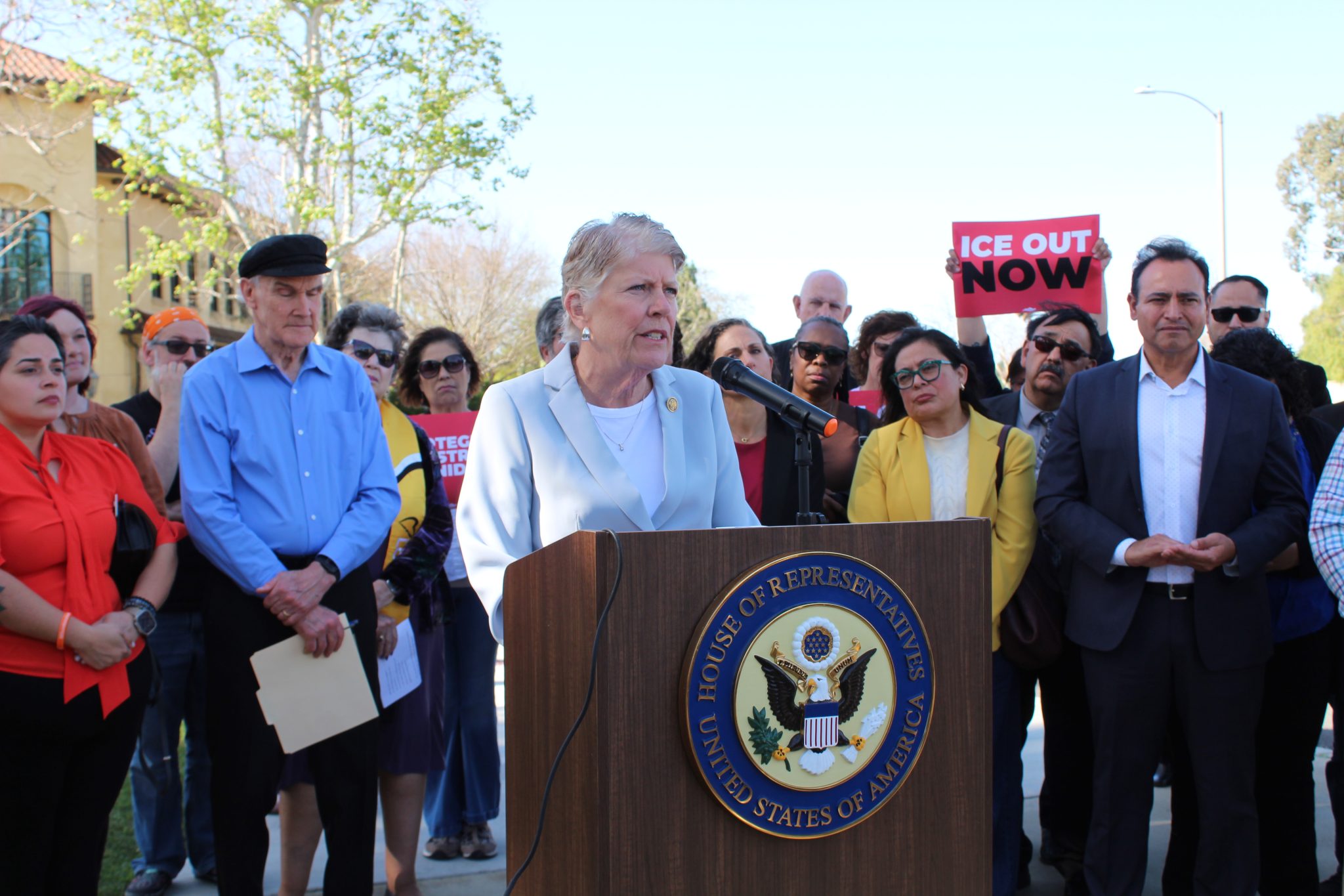 Brownley, local leaders call for end to violent ICE tactics ...